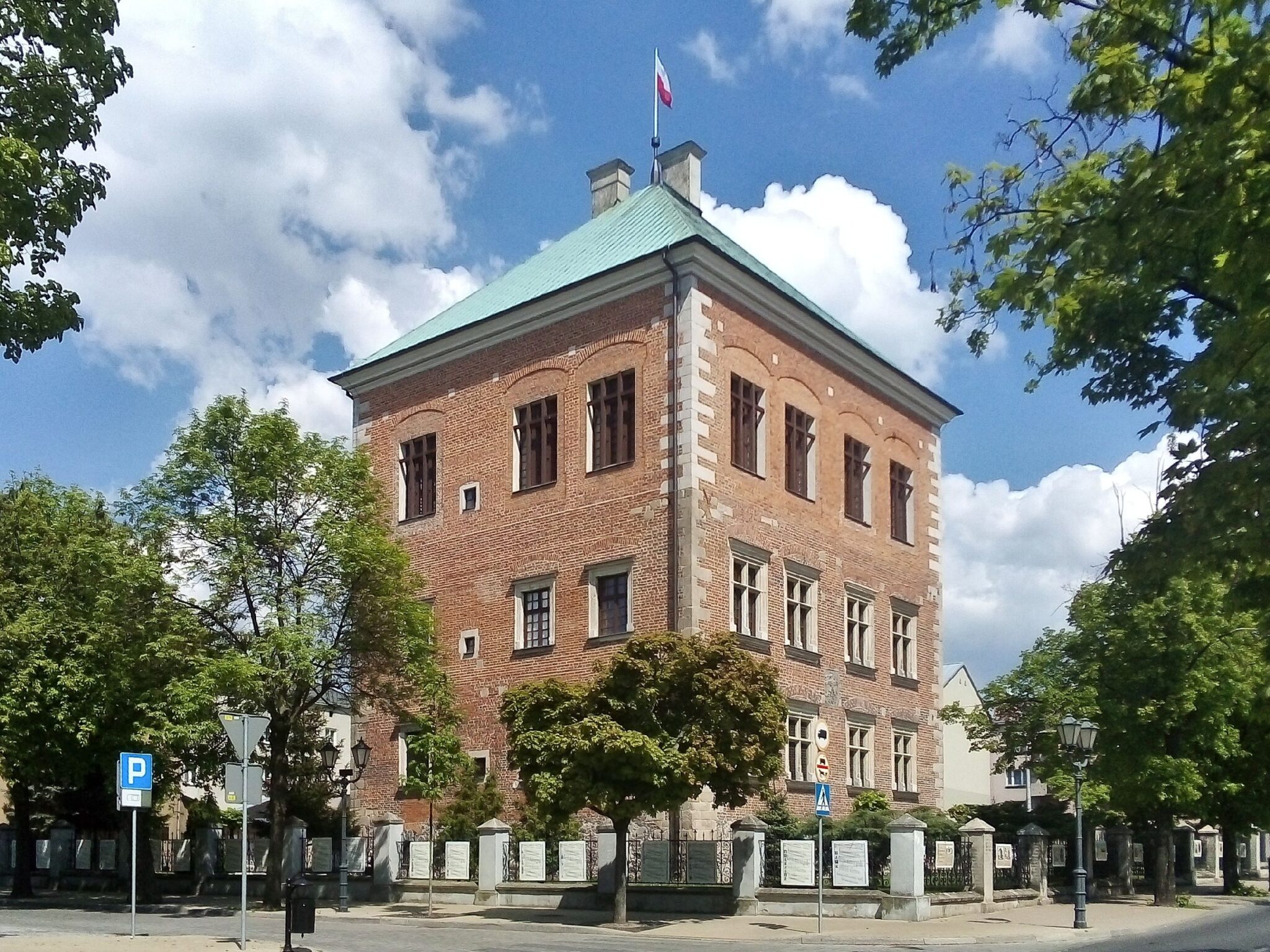 Co warto zobaczyć w Piotrkowie Trybunalskim i okolicach – zabytki i ...